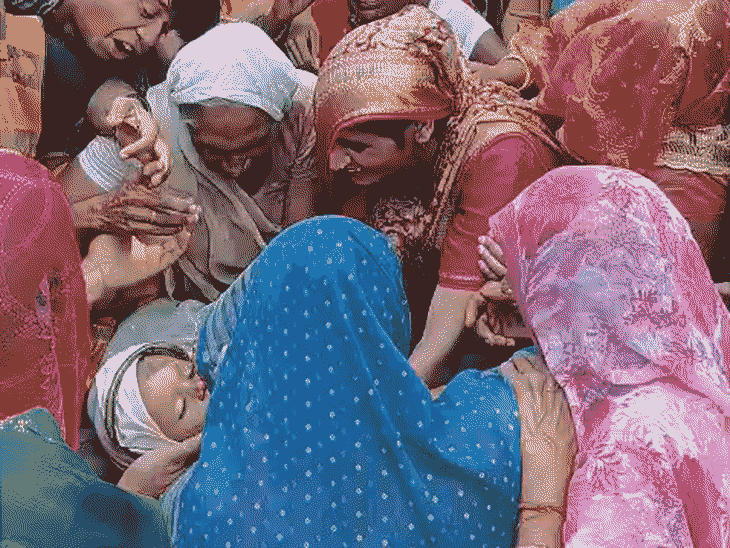 Nawabganj Child Death: Milk Van Crushes Toddler; Driver Detained