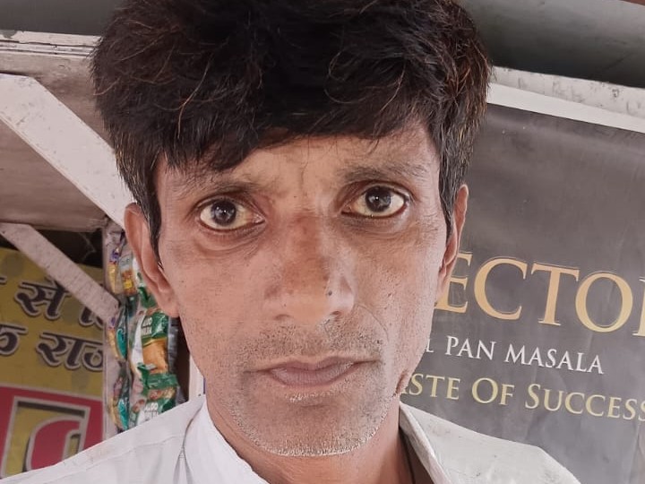 UP Shikanji Seller Dies After Venomous Bite | Azimnagar Death