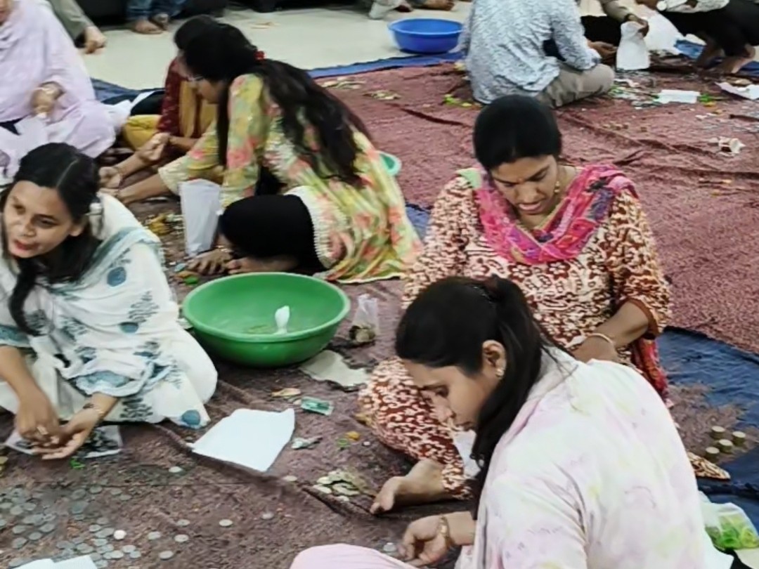 Dewas Tekri Temple Donation Box Lucky Chits | Over 6 Lakhs Received
