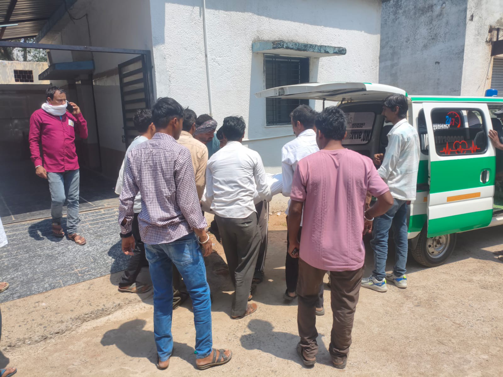 Balaghat Road Accident | Bike Rider Killed After Bullet-Ridden Collision