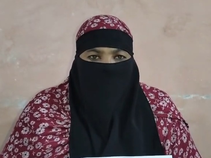 Gola Pur Woman Demands Police Action & Safety Over Daughters Photo ...