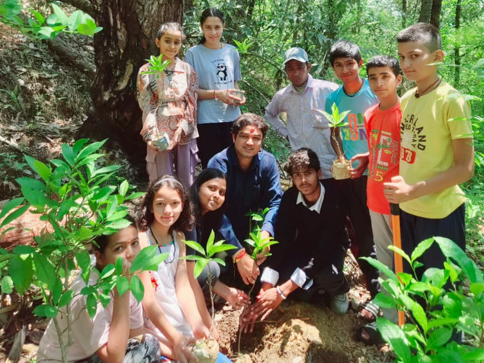 Rudraparyag Summer Camp: Plant Trees, Pledge Green Future