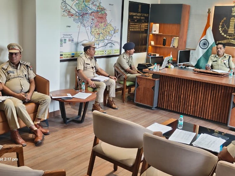 ADG Vipin Pandey Reviews Law & Order, Visits Deeg Police