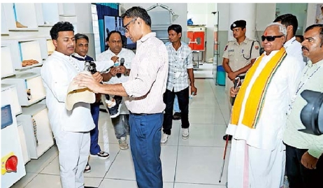 Narayan Seva Sansthan: Collector inaugurated 3D printed prosthetic limb ...