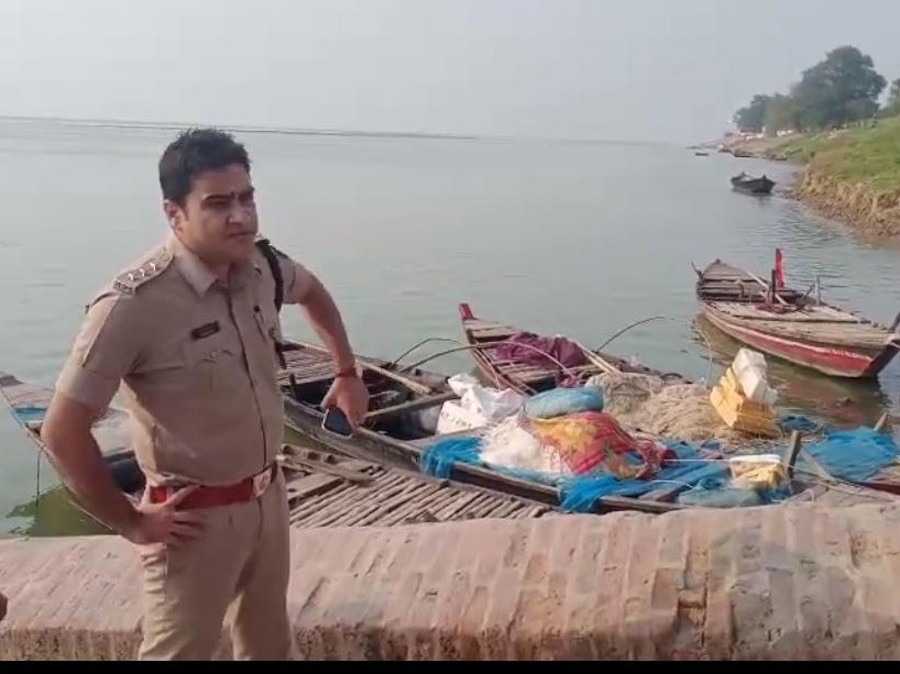 Ganga Ghats Boat Seized | Ban Action Against Navik Arrest