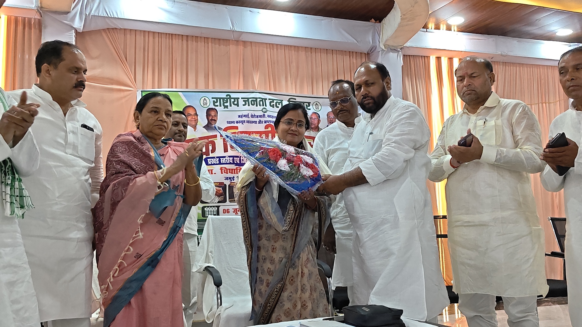 RJD's sit-in against the government, agitation on 9th and 17th
