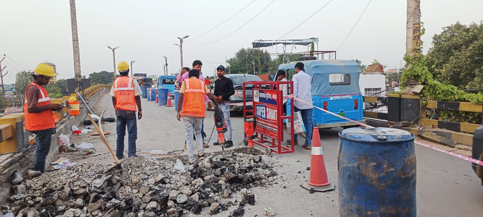 NH-322 overbridge repair work begins, heavy vehicles banned till work ...