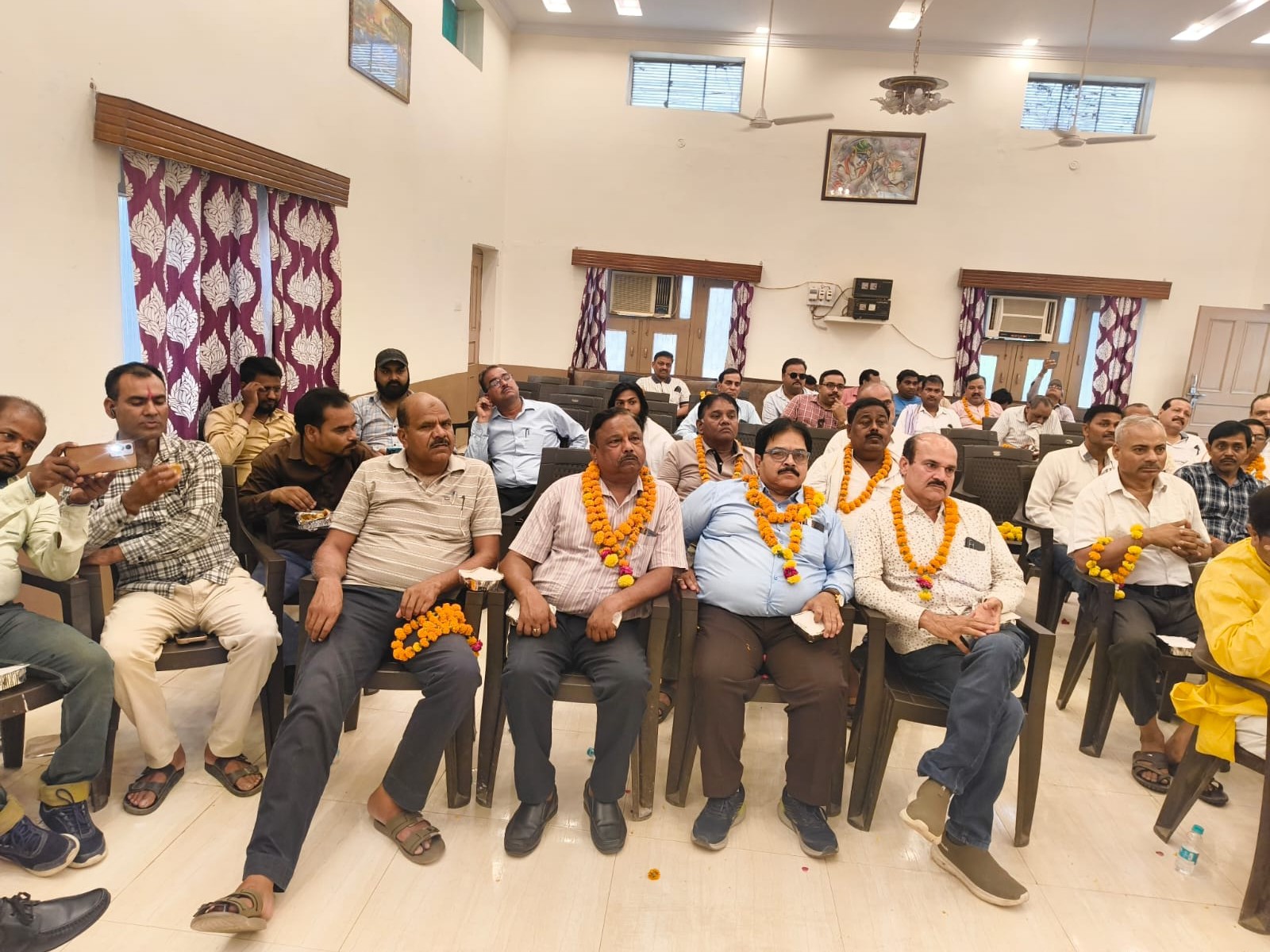 Kaimganj Nagar Unit Formed: 101-Member Business Executive Committee ...