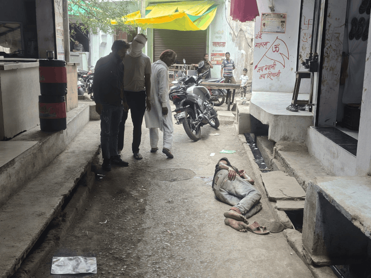 Khilchipur Youth Hospitalized After Police Carry on Plastic Bag