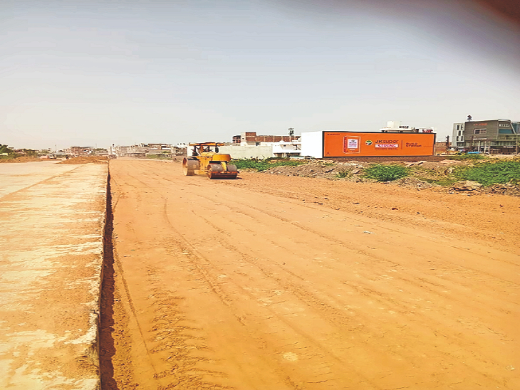 A traffic corridor will be built along the CFCD.