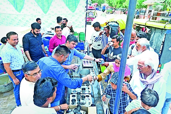 A stall was set up on the conclusion of Arut Jayanti.