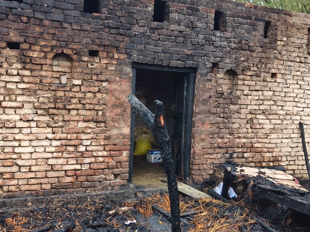 Ayodhya Rudauli House Fire | Cow Calf Burnt to Death, Goods Destroyed