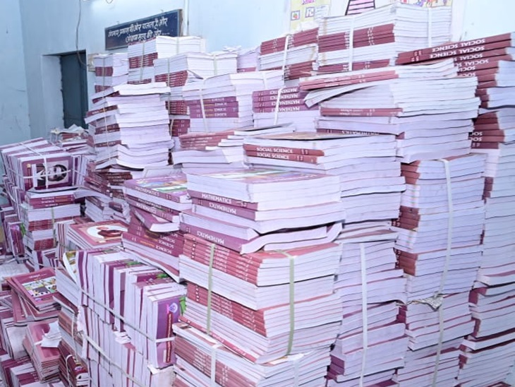 Chhattisgarh Private Schools Books Issue | Education Secretary Letter