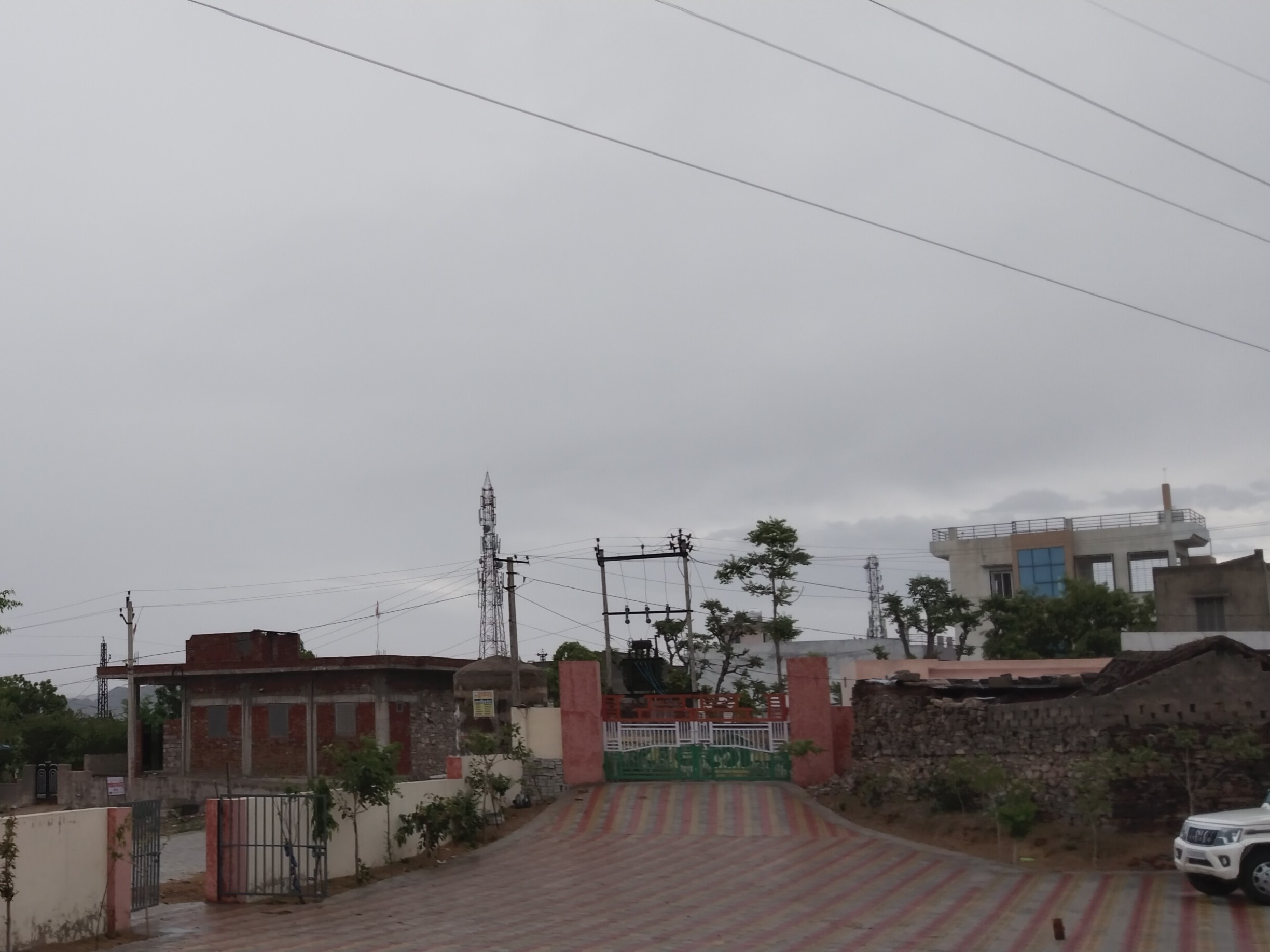 Rajasthan Bajor Heavy Rain & Winds Bring Relief From Heat