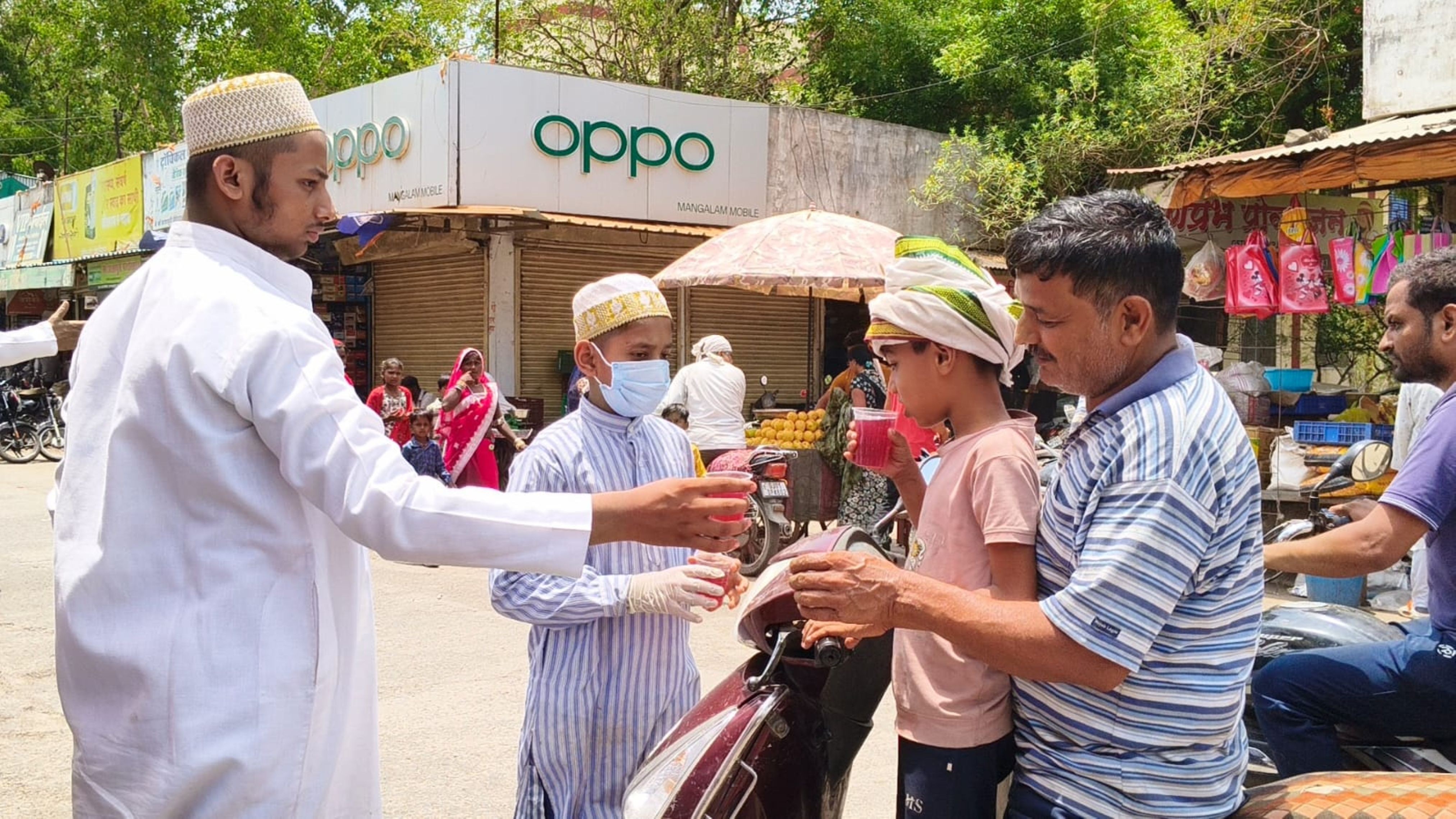 On the instructions of the religious leader, the Bohra community of the ...