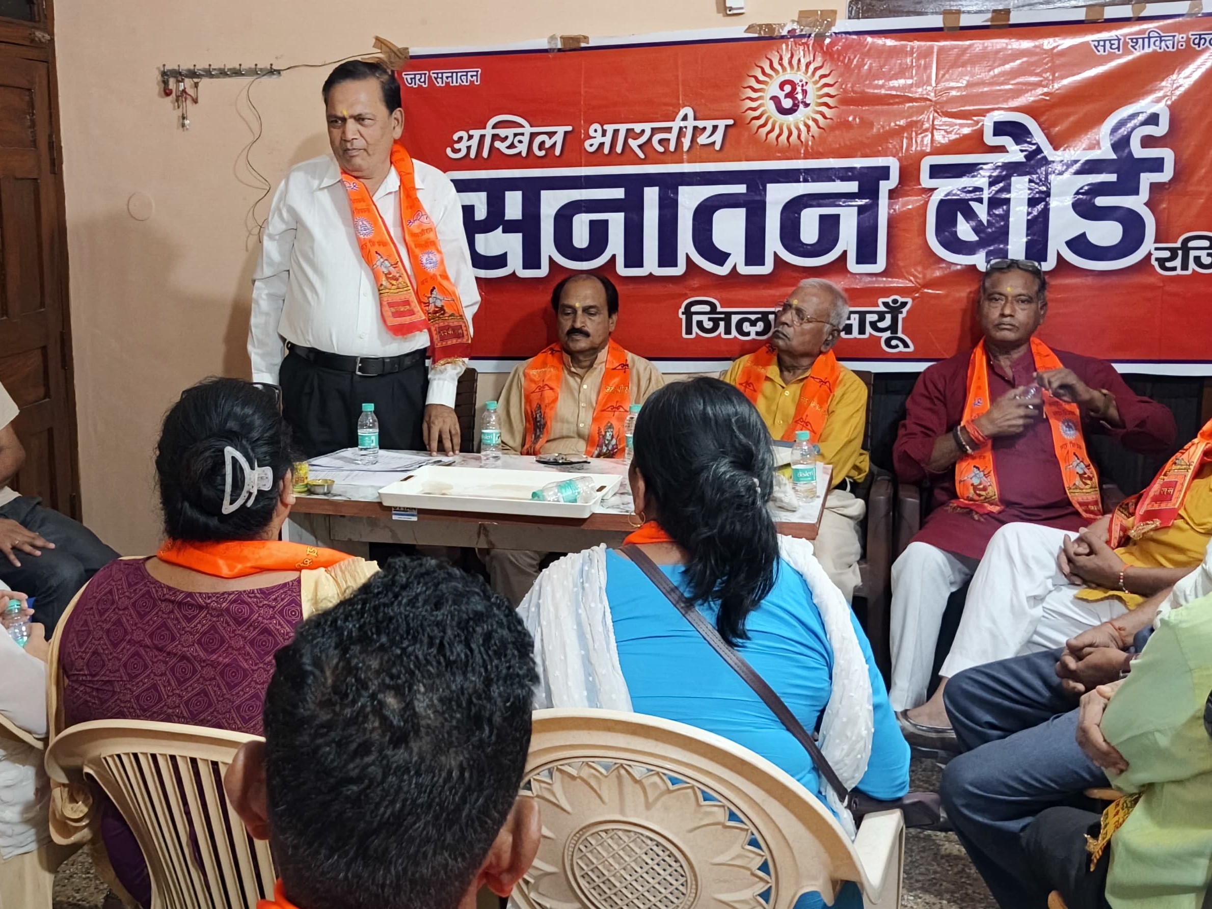 Badaun Sanatan Board Meet: Temple Autonomy, Priest Welfare Key Issues