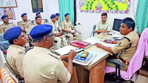 DSP gave necessary instructions to the police station heads to curb ...