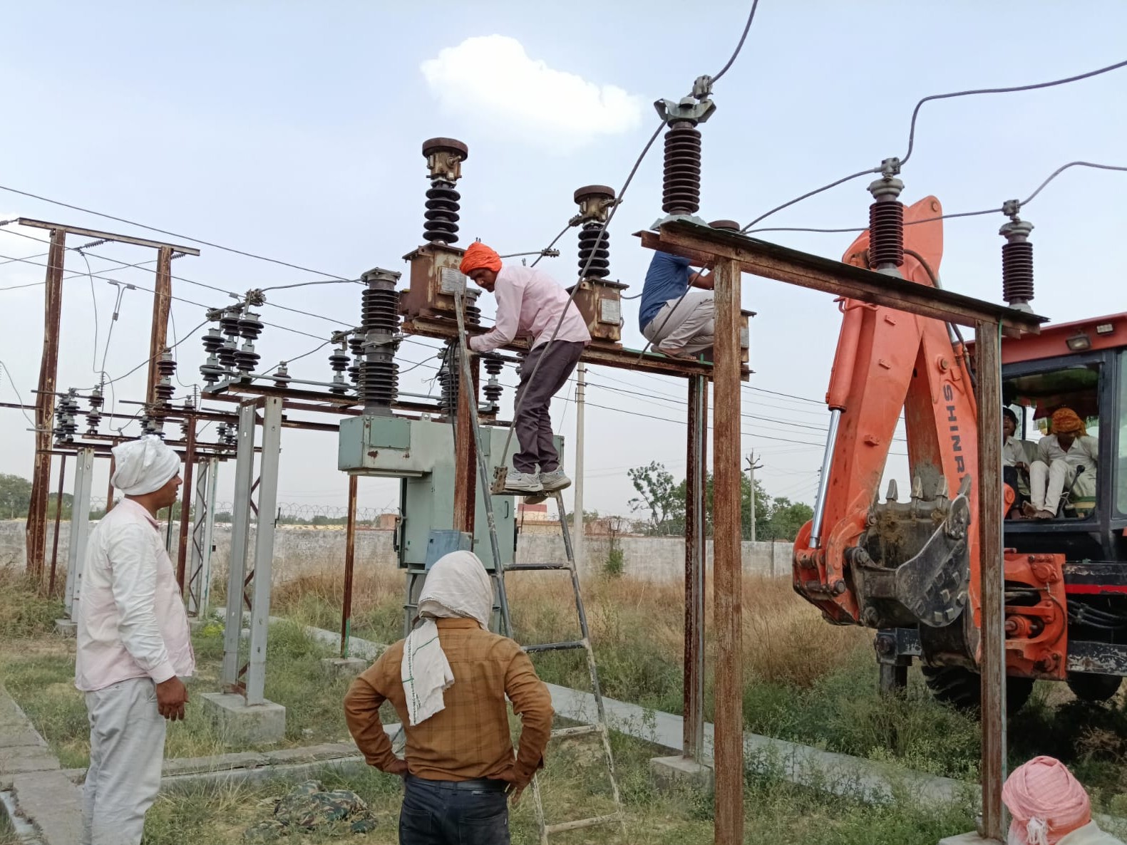 Ghazipur Power Outage | Revatipur Consumers Face Heat