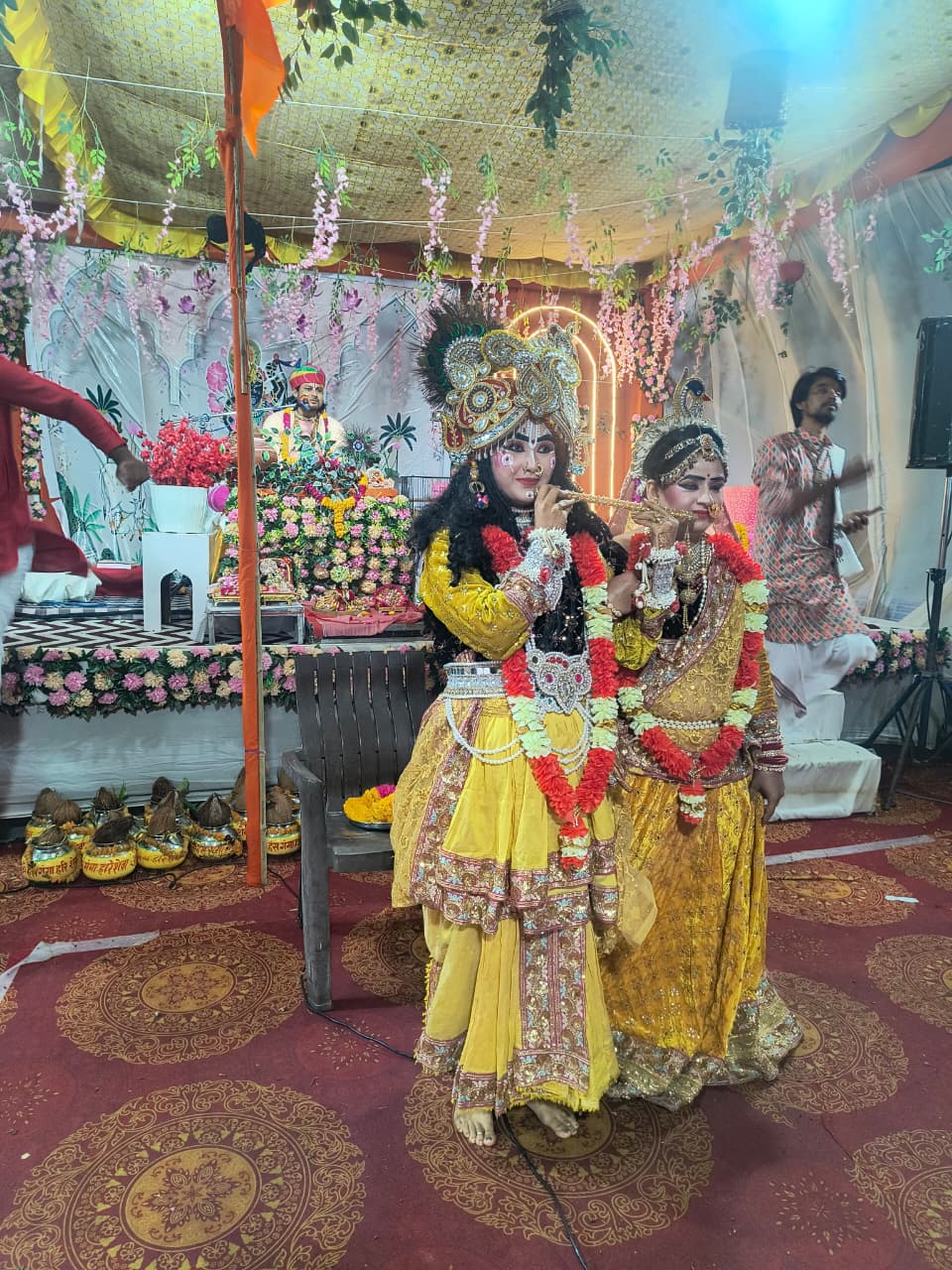 The message of nature conservation and ego renunciation was received ...