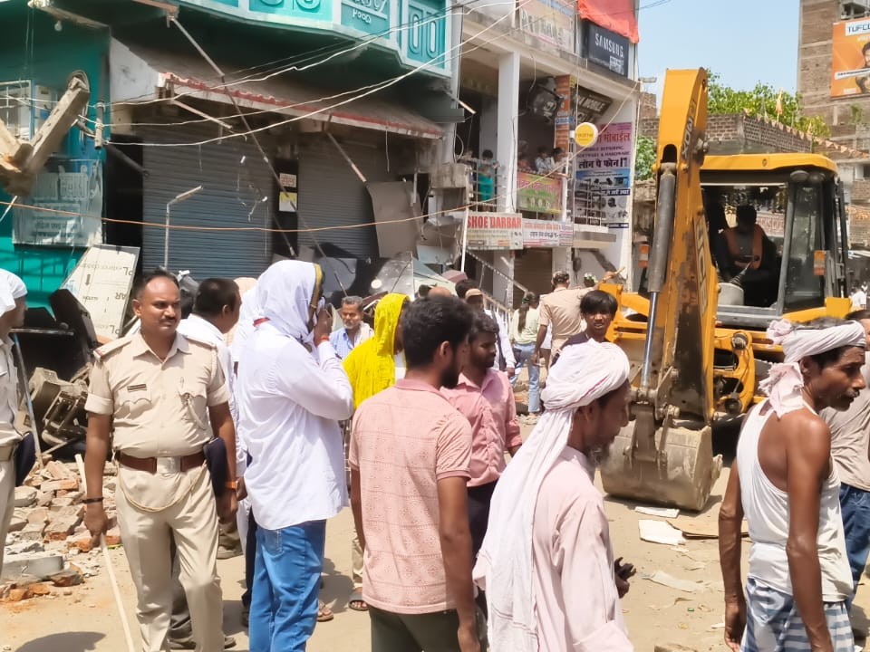 Nawada Kawakol Market Illegal Encroachment Removed | JP Chowk Ashram Mor