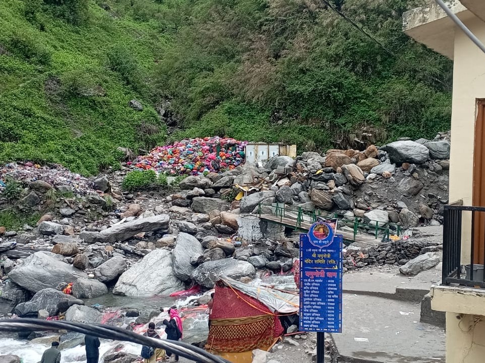 Yamunotri Pollution Danger | Pilgrimage Garbage Threatens River