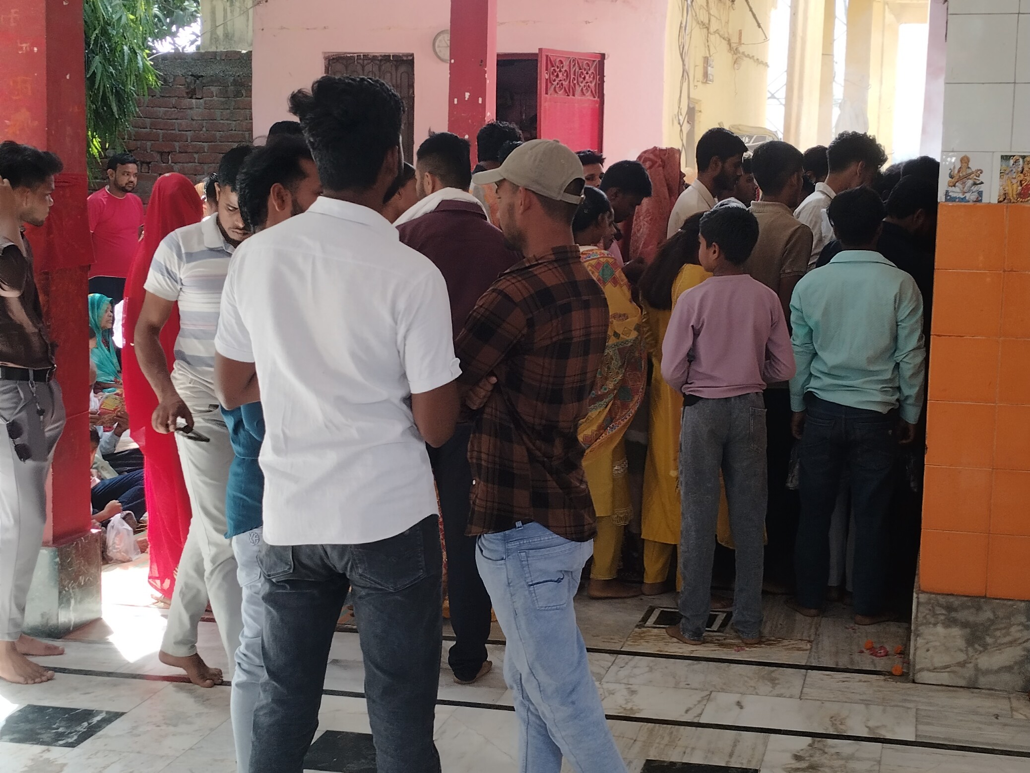 Kamalganj Khudaganj Hanuman Mandir Havan Puja Prasad Vitran