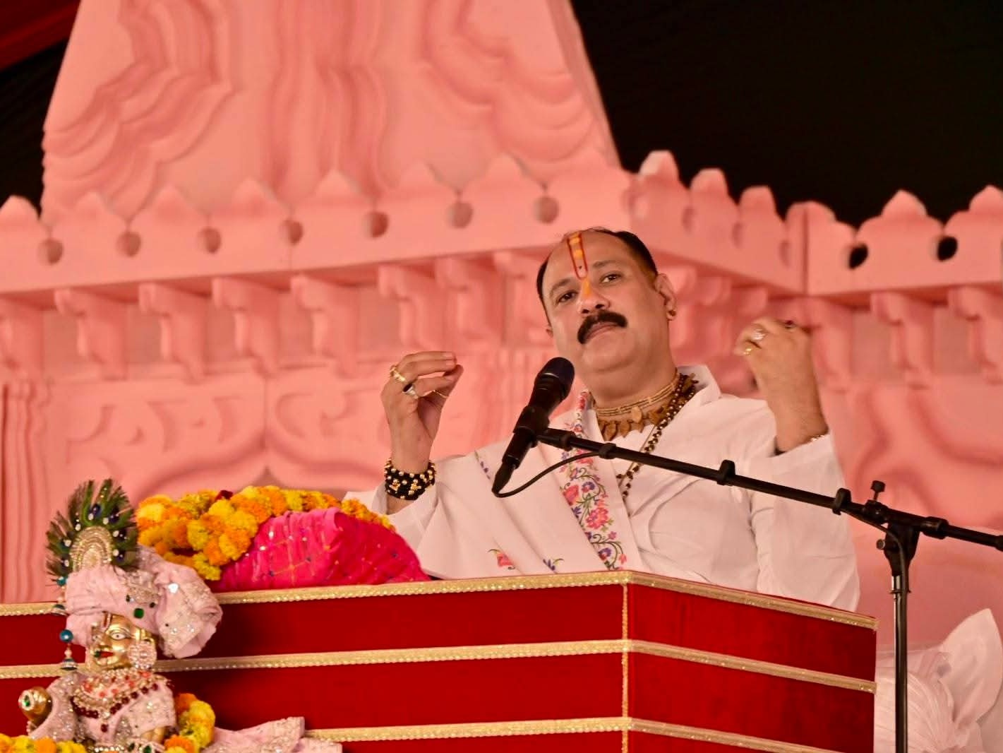 Pandit Pradip Mishra: Bhakti Brings Mahadev; Shiv Mahakumbh Begins in ...