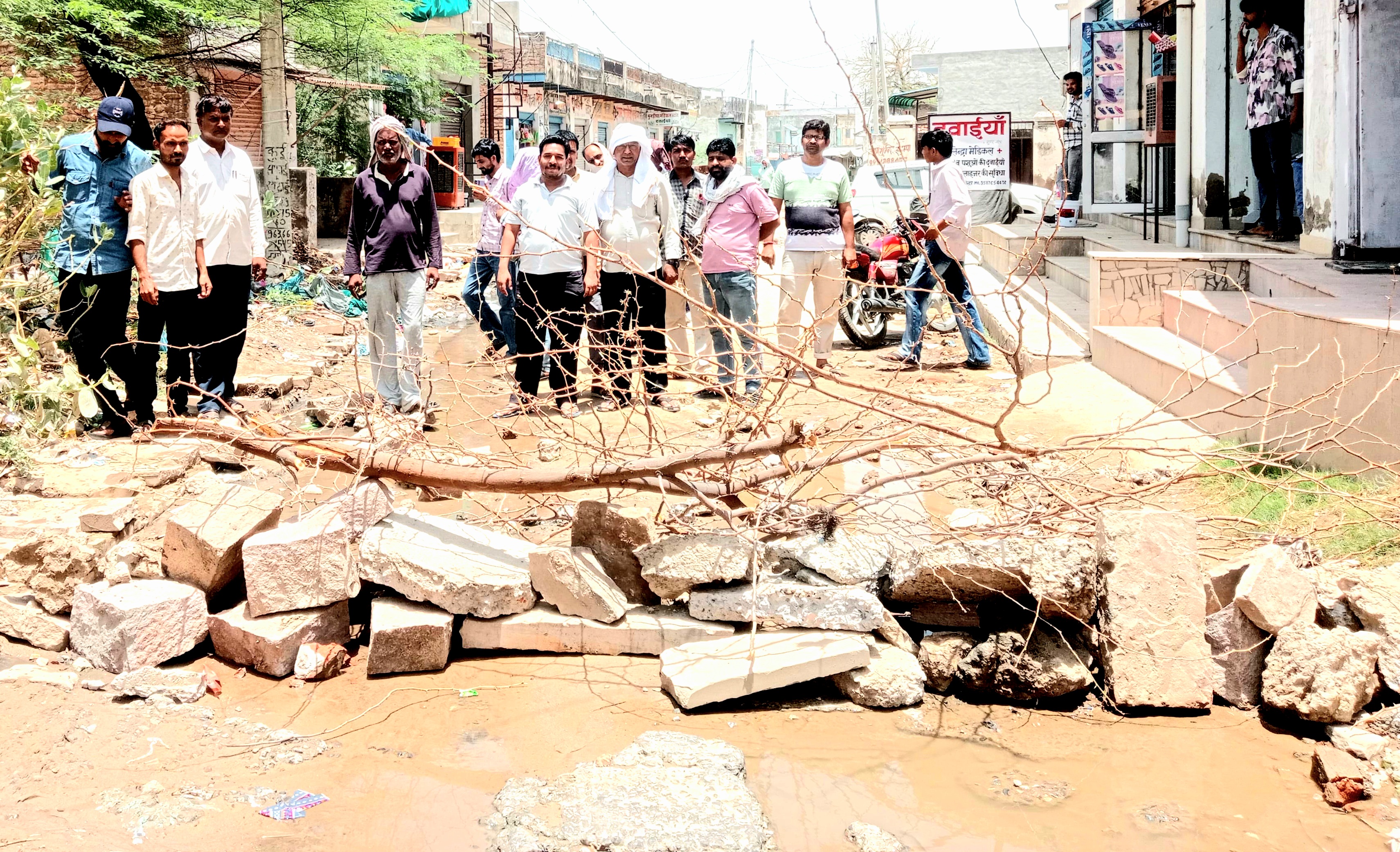 Garbage piled up for 4 years, now fearing epidemic, memorandum ...