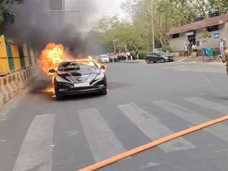 Noida Car Fire | Sector 16 Metro Station Short Circuit Cause