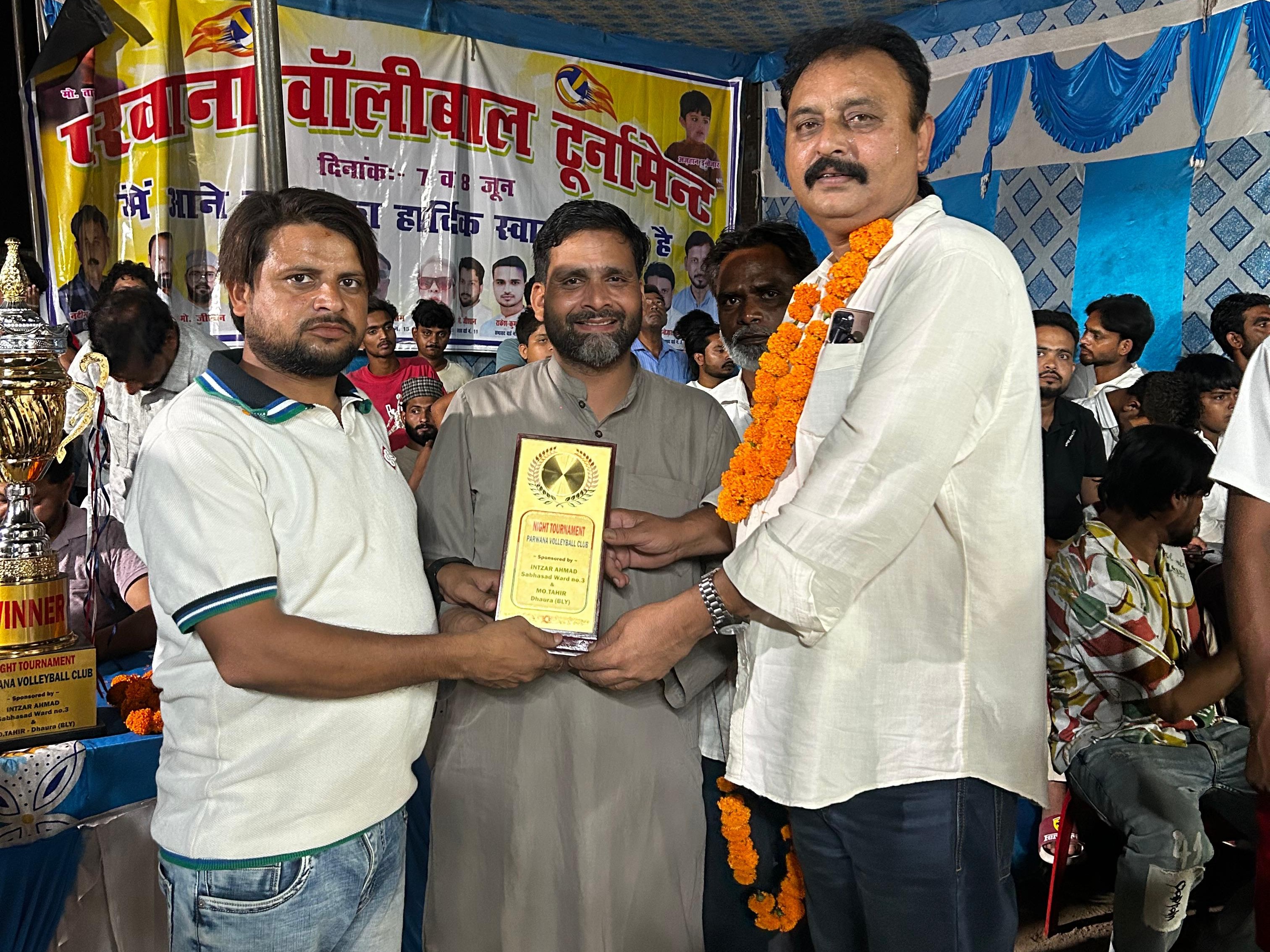 Moradabad Wins Parwana Volleyball Night Tournament | Dhaurataanda