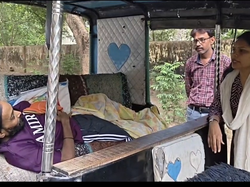 Umaria Collector Assures PM Awas Yojana, Ration Card for Divyang