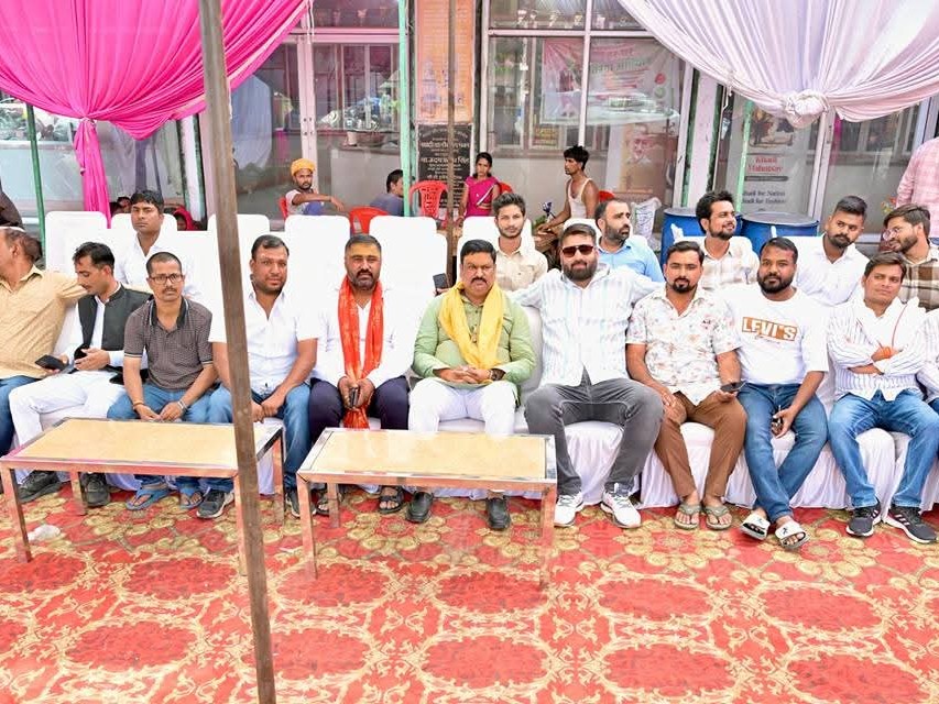 Kisundaspur & Moharim Nagar Prasad Vitran | Bade Mangal Bhandara