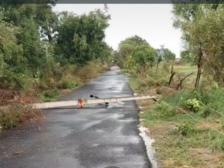 Advocate Avneesh Rajput Escapes Falling Poles | Chakranagar Storm