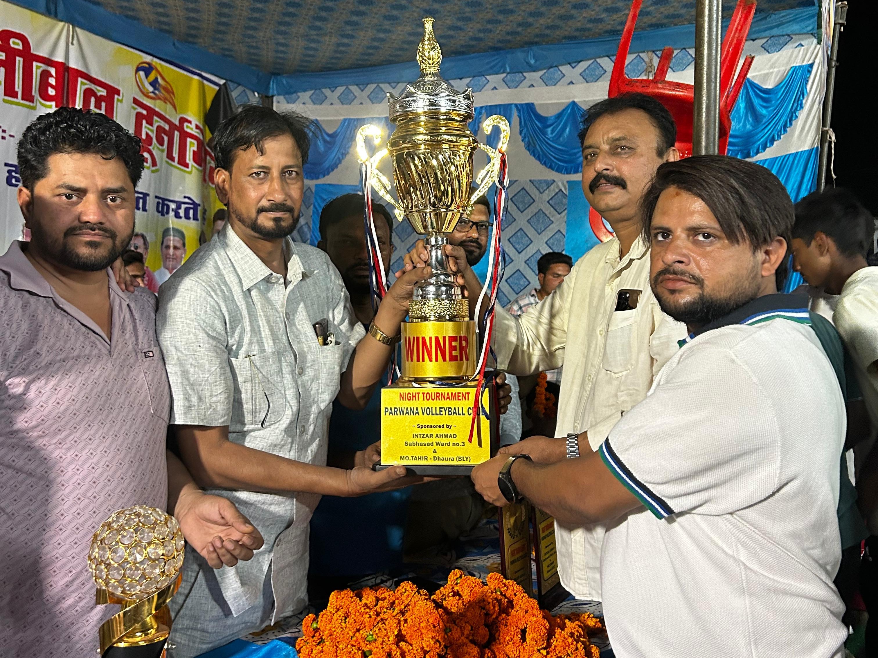 Moradabad Wins Parwana Volleyball Night Tournament | Dhaurataanda