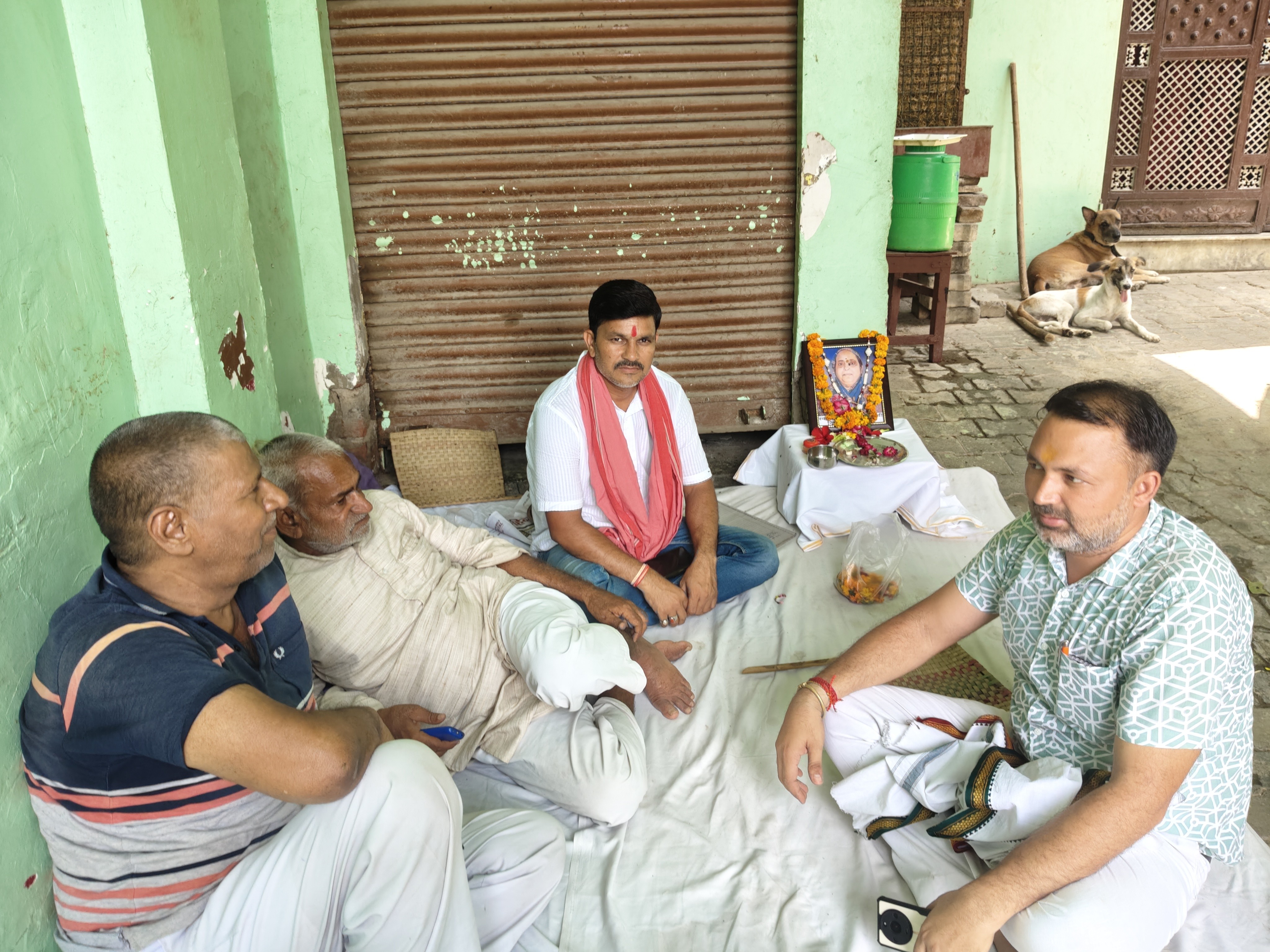 Sahapau Former Corporator Gayatri Devi Passes Away | Tribute