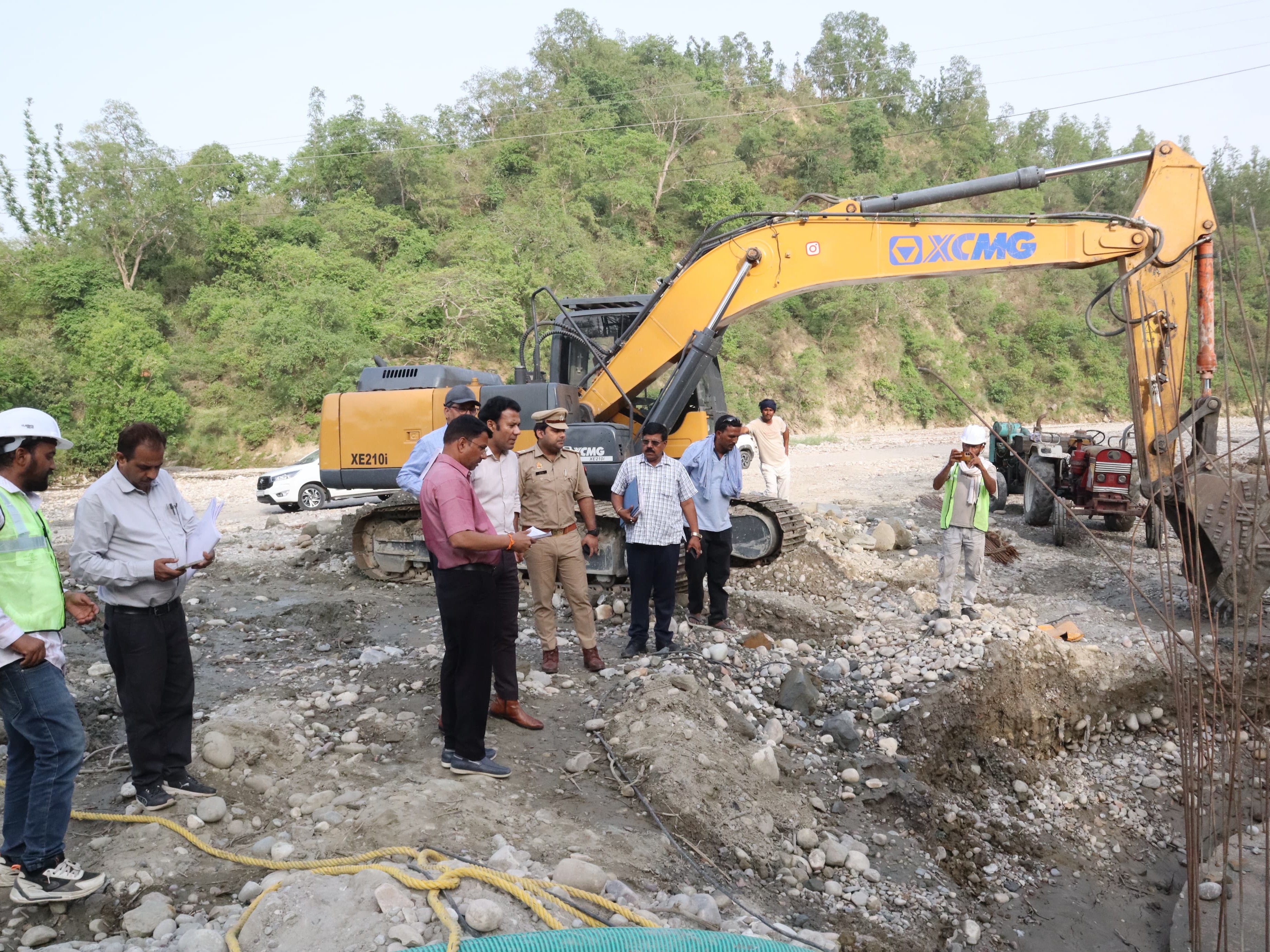 Saharanpur DM Visit Shakambhari Devi: Flood Security & Tourism Hub Orders