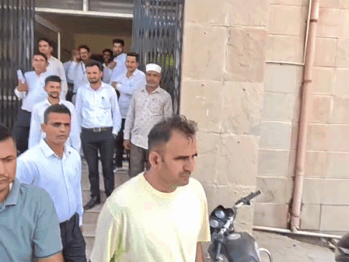 The full story of the interrogation of Jugal-Ganpat and Kiran in Bhaskar
