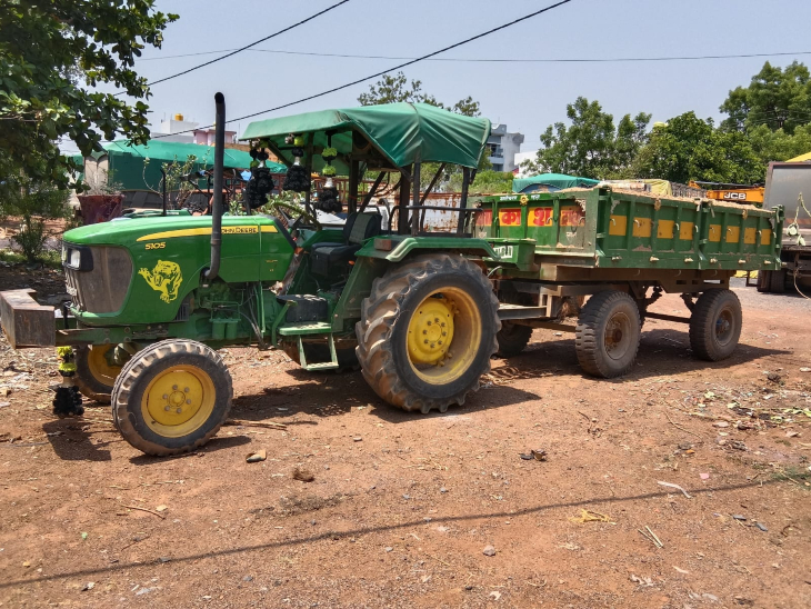 Raipur Sand Smuggling | 90 Tractors, 80 Hyvas Seized