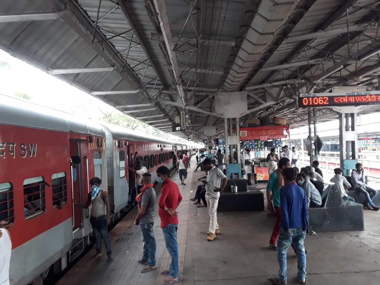 Prayagraj Dadri Special Train Gets Extra Coaches | More Seats For ...