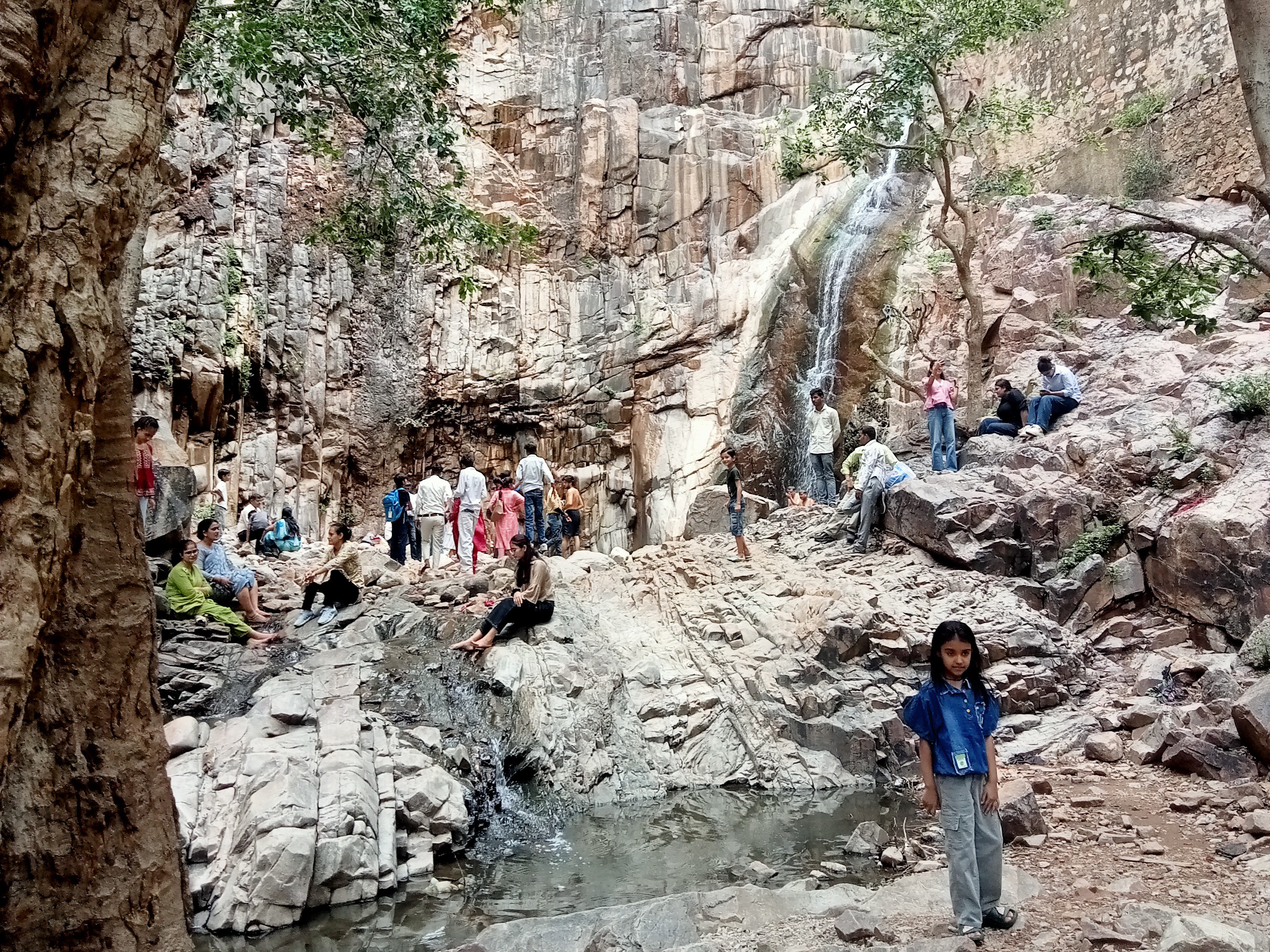 Alwar Garvaji Waterfall Beauty Boost Post Rain | Crowds Visit