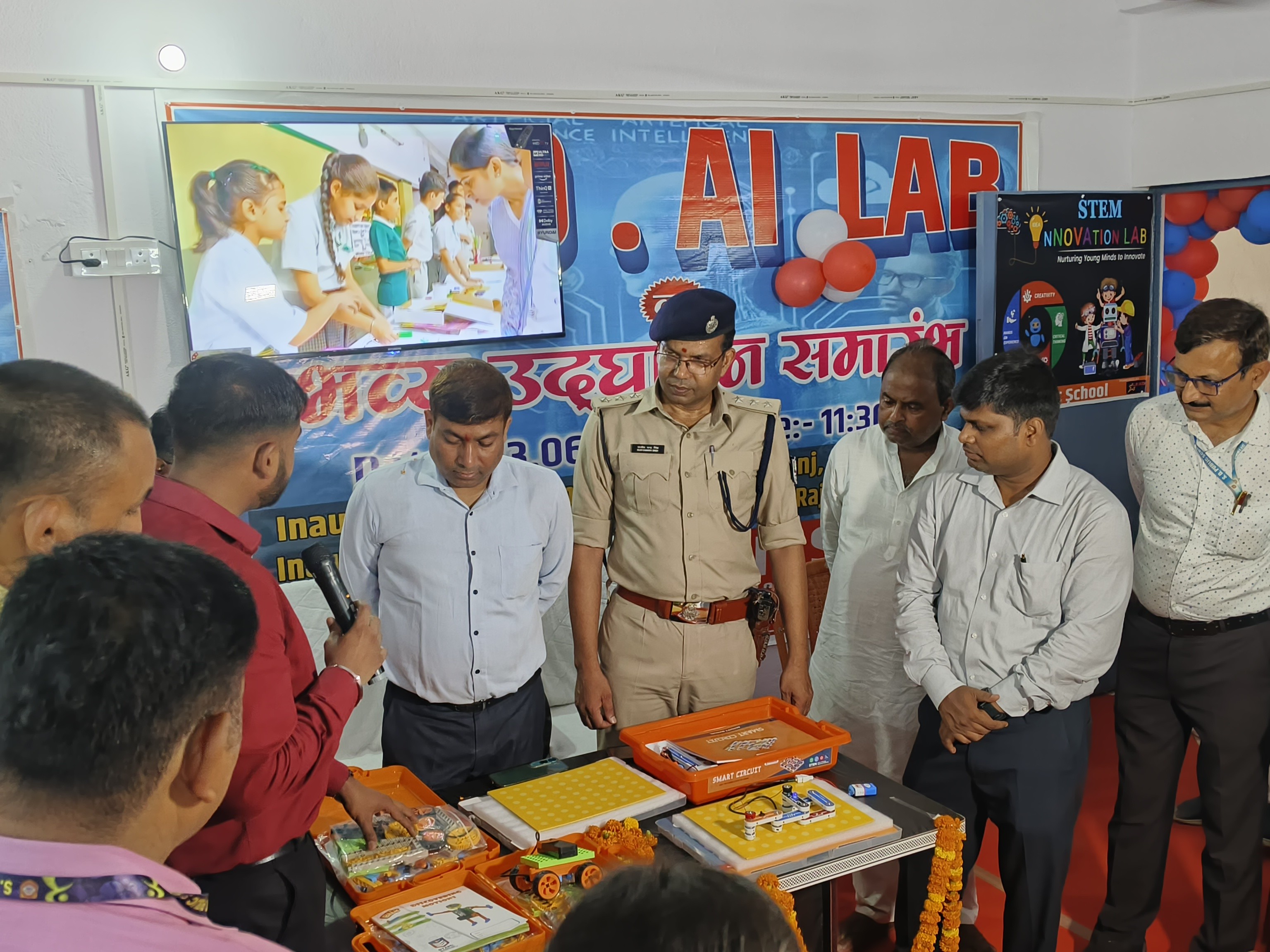 SDM Inaugurates Robo AI Lab in PaliGanj for Students Tech Knowledge