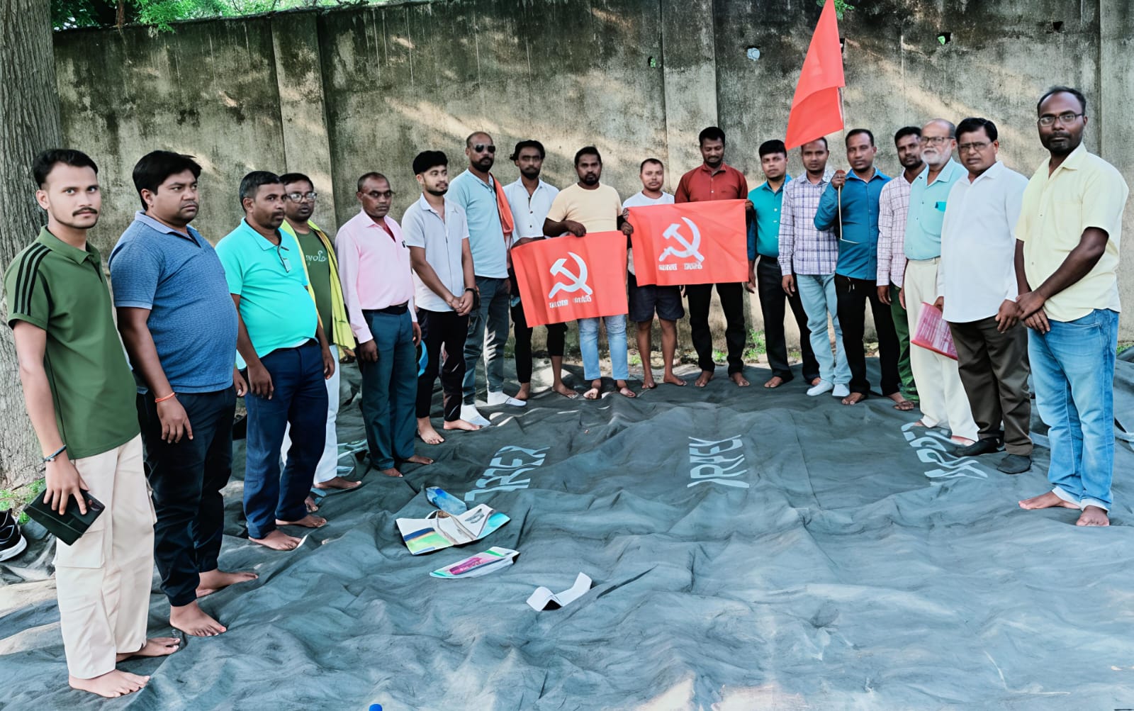 Unorganized Labor Front formed a committee for the movement