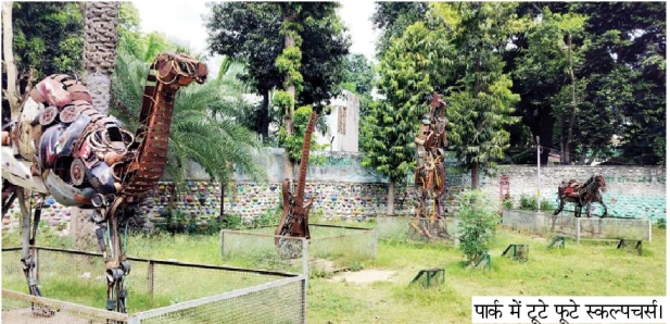 Rose Garden: Robots, camels and horses made at a cost of Rs 25 lakhs ...