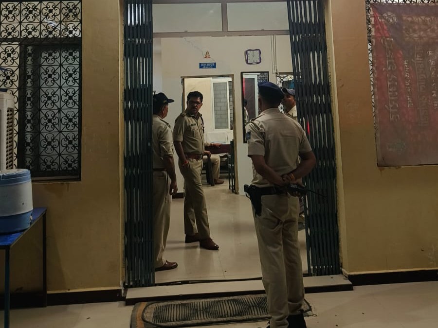Neemuch SP Inspects Law Order, Night Patrol Strict Instructions