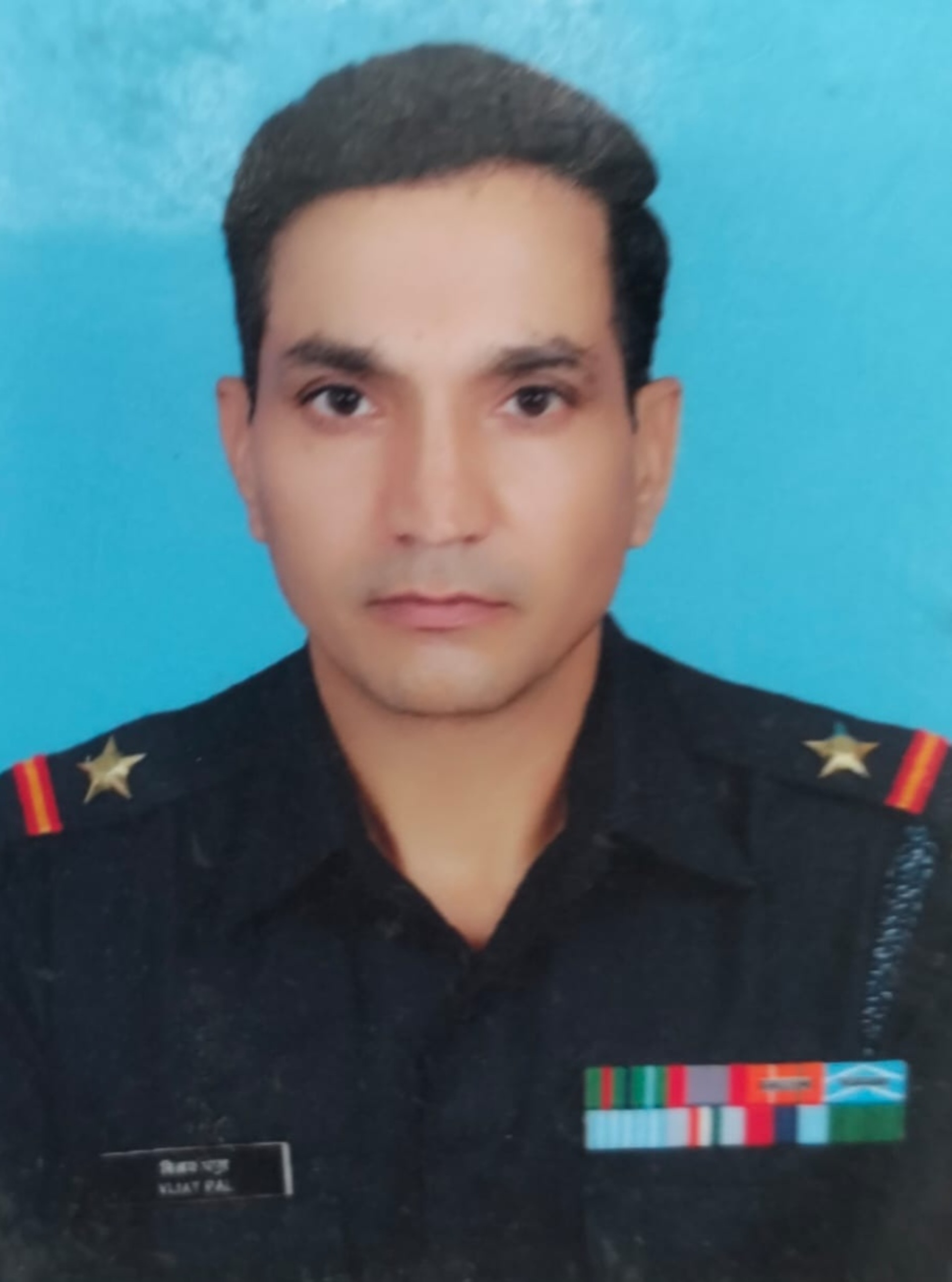 Naib Subedar Vijaypal of Ojtu dies of heart attack, funeral held with ...