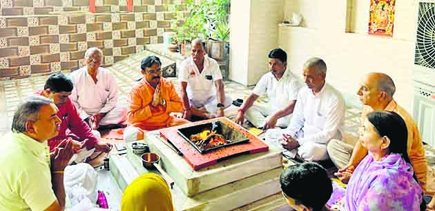 Performed the Vedic Panch Mahayajnas