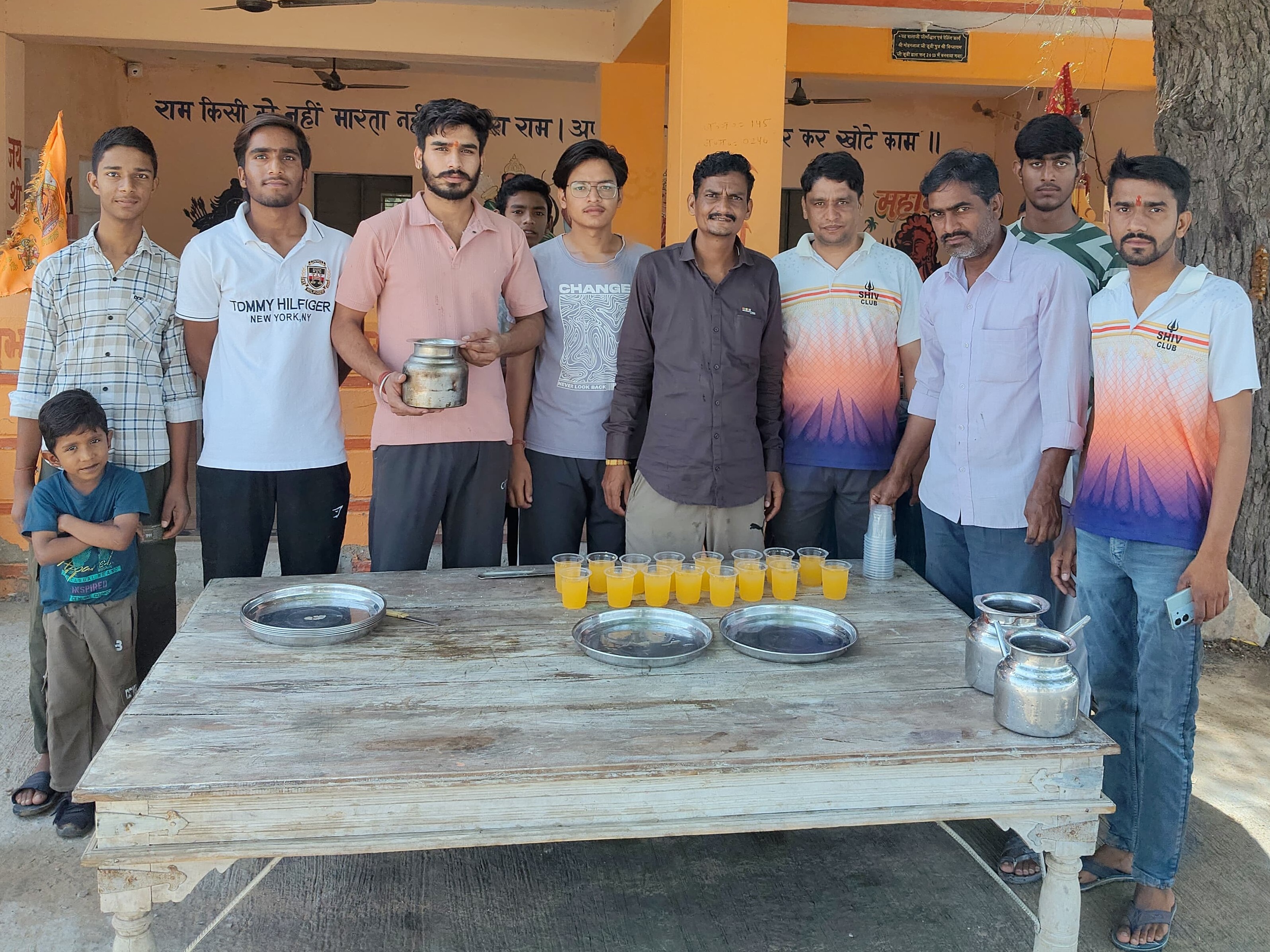 Ranoli Youth Serve Sharbat on Somvati Amavasya | Seva Message