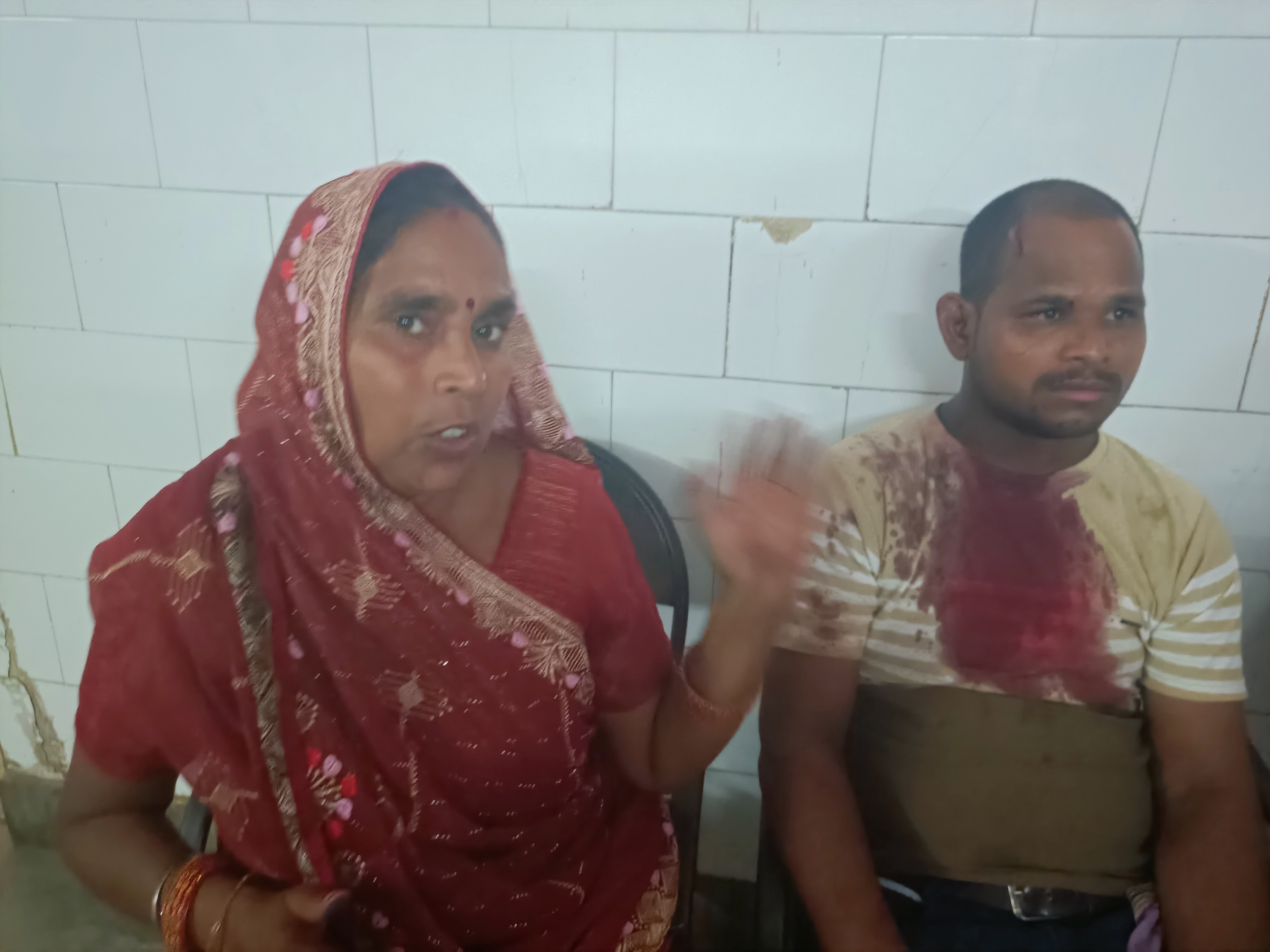 Kayamganj Attack: Mausi, Damad Critically Injured; Mayke Side Attacked