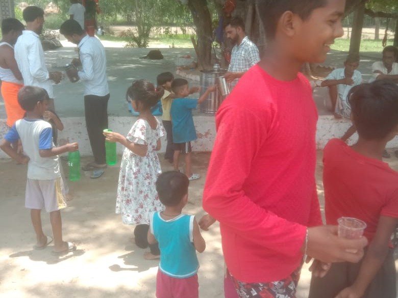 Bareilly Temple Distributes Sharbat, Offers Summer Relief To Devotees