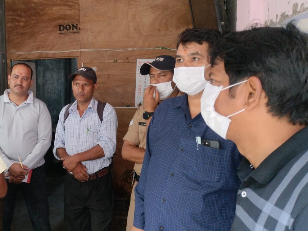 Garud Waste Fine: ₹5200 Penalty on 12 Meat Shops